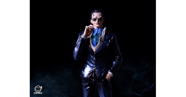 Young Senor Pink By Black STUDIO