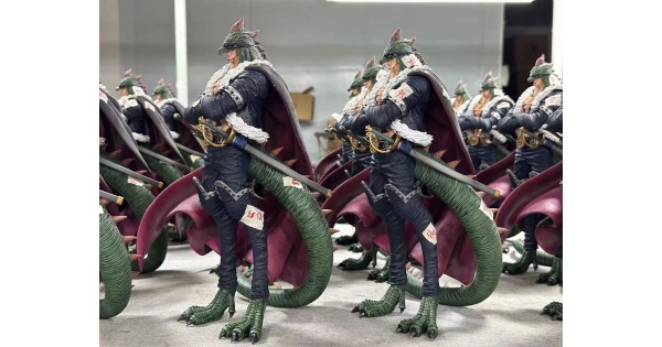 X-Drake Hybrid Form By Brain Hole Studio