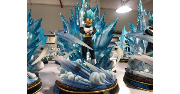 Figure Class - Vegeta Super Saiyan Blue