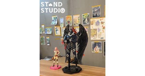 King By STAND STUDIO