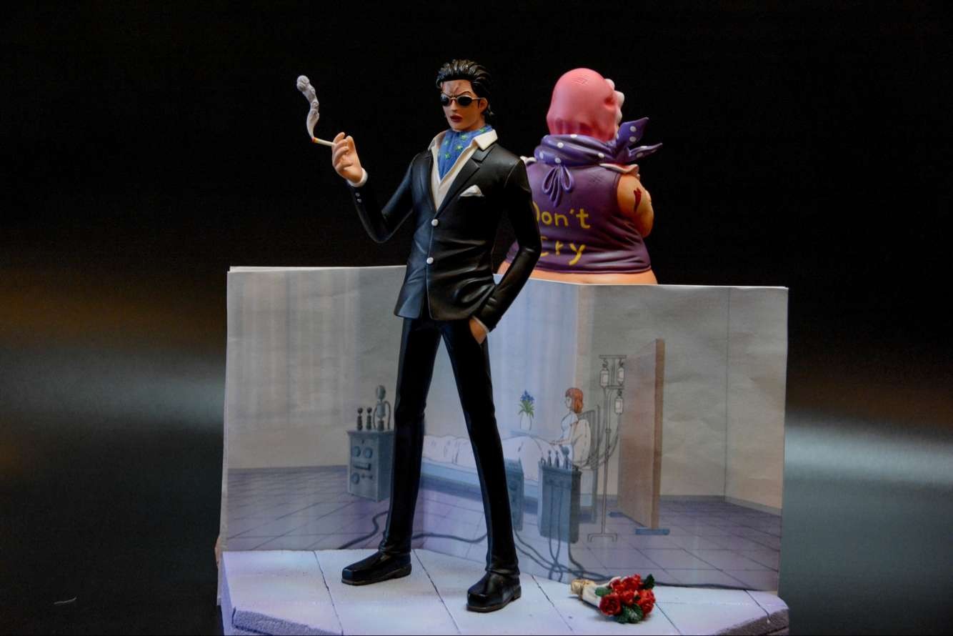 One piece GK/Resin - ARK Senor Pink ( 1/8 Statue POP scale )