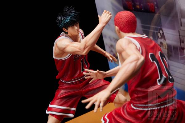 Slam Dunk : High Five Sakuragi x Rukawa by MPalace Studio